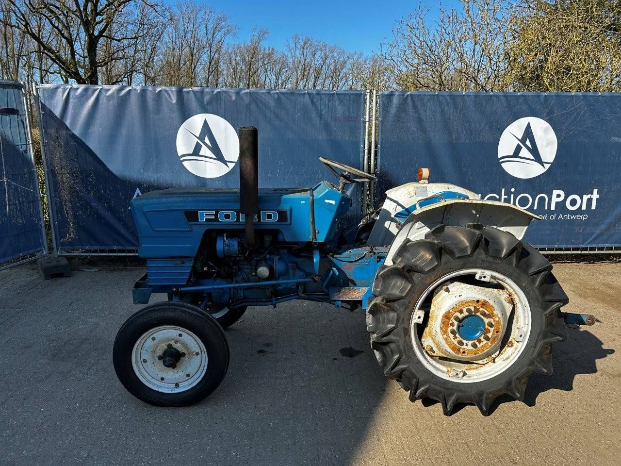 Mini tractor Ford M63 Diesel | AuctionPort