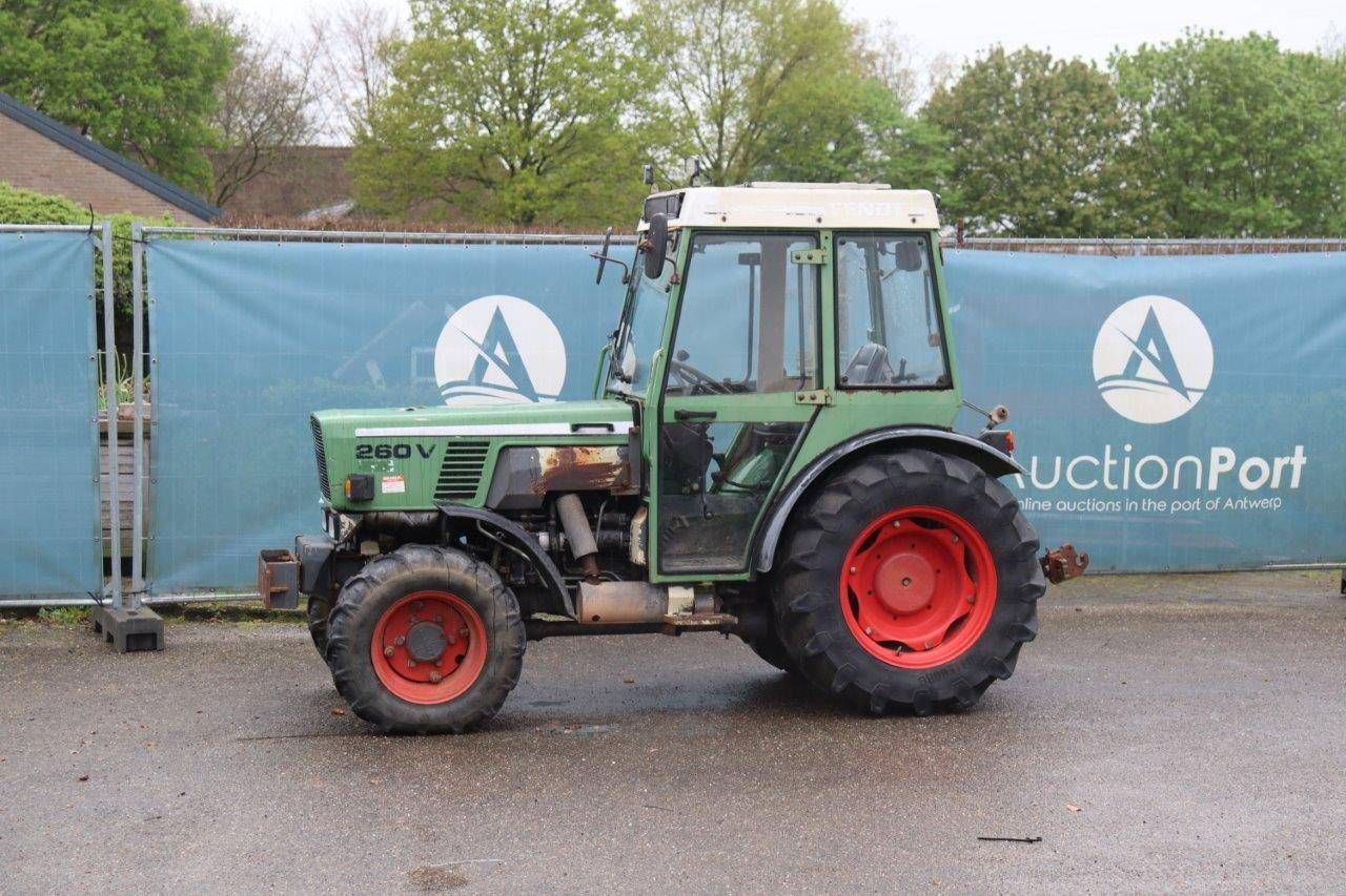 Tractor Fendt 260V Diesel 56pk 1988 | Auctionport