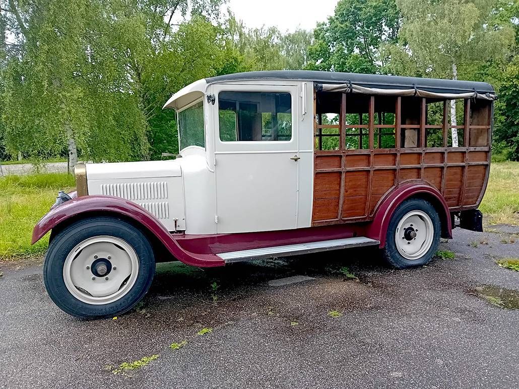 'Unic L11 retro-transport (barn-find) veiling | AuctionPort