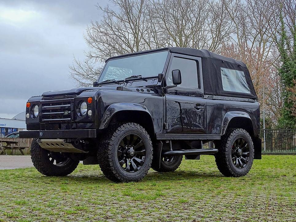 Land Rover 90 'Defender' Cabrio V8 (Marge) | Auctionport