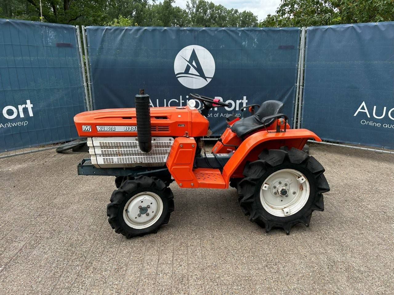 Minitractor Kubota B1400D Diesel veiling | AuctionPort