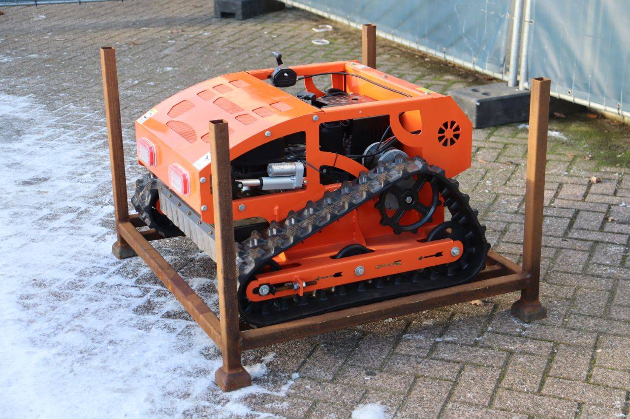 Robotgrasmaaier Starvox SV-750 Benzine 7.5pk 2025 Nieuw veilin...