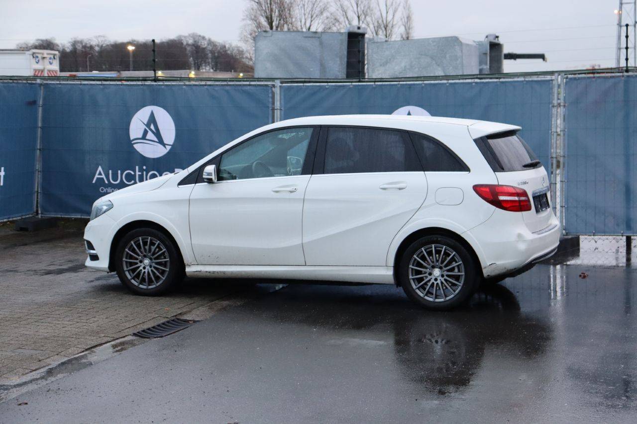 Personenauto Mercedes-Benz B250e Elektrisch 180pk 2016 (Marge)...