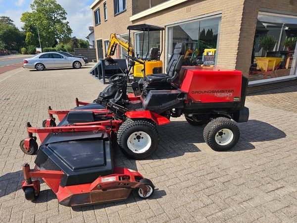 Tondeuse autoportée Torro 455-D Diesel 4 roues motrices enchèr...