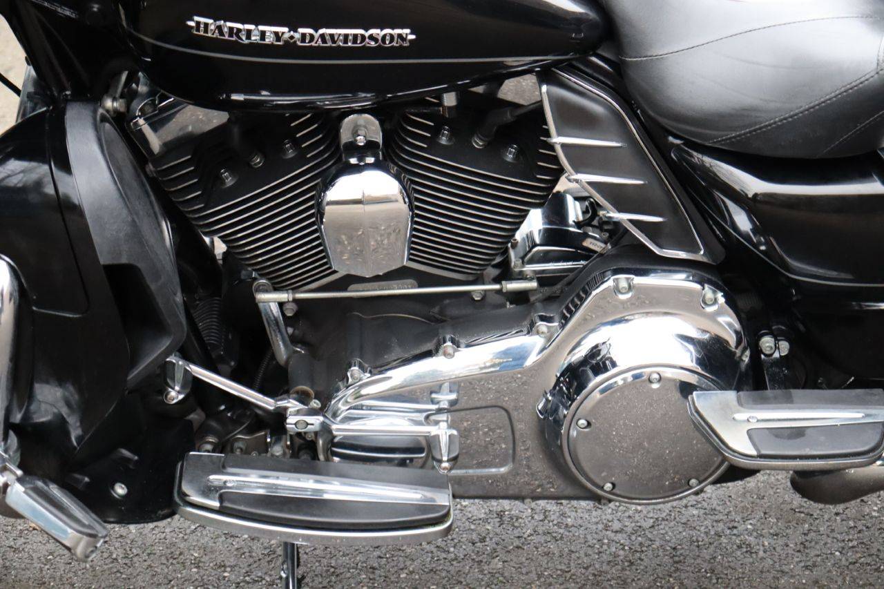 Motor Harmey-Davidson Ultra Classic Benzine 2015 veiling | Auc...