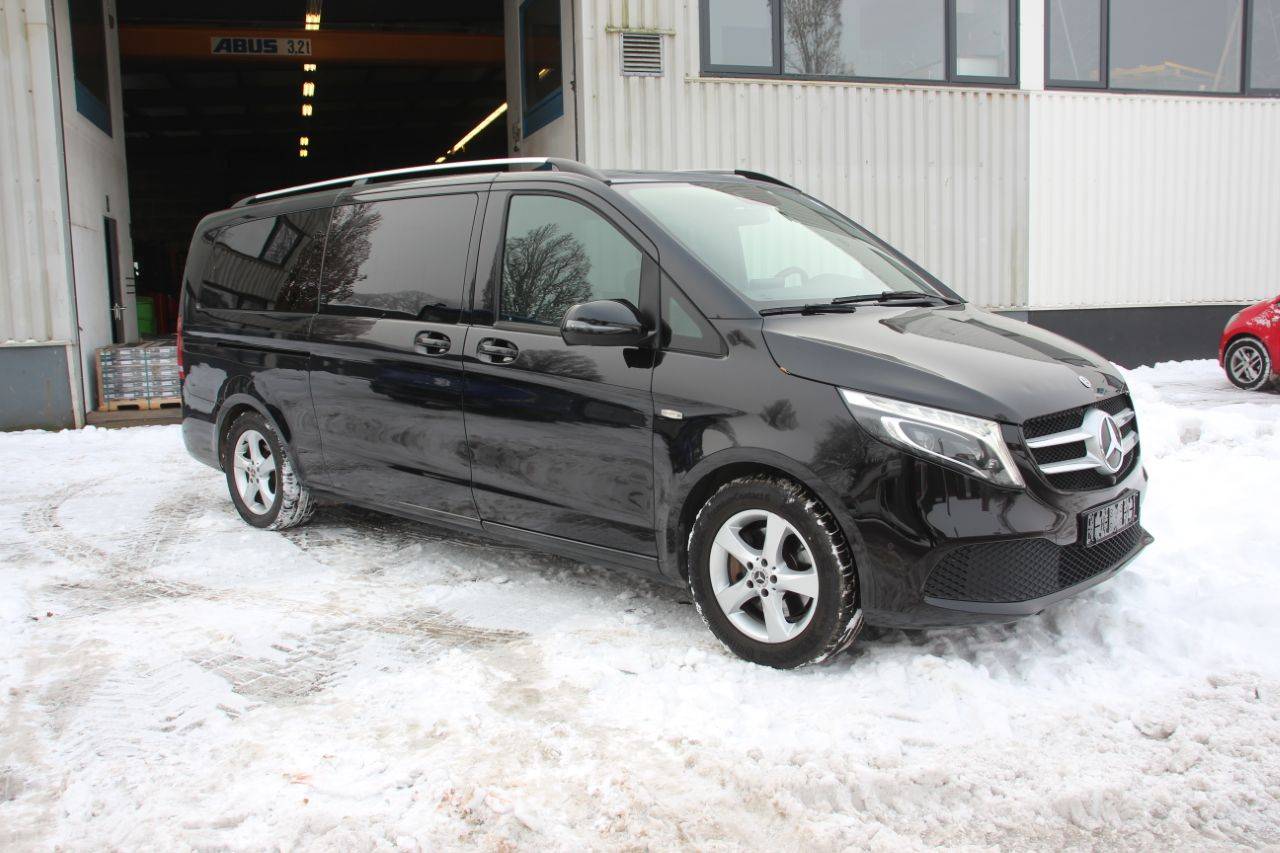 Bestelwagen Mercedes-Benz Senzati Limo Stage 2 Diesel veiling ...