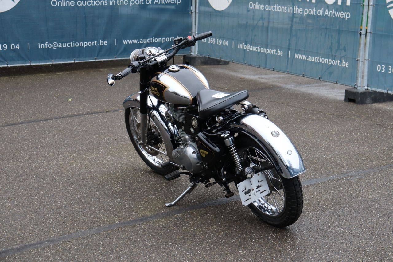 Motor Royal Enfield Bullit Classic 500 Benzine 2016 (Marge) ve...