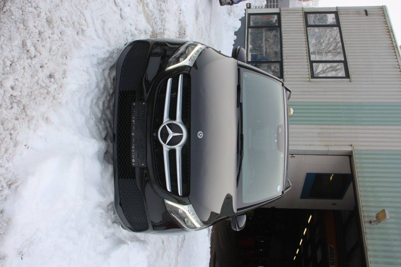 Bestelwagen Mercedes-Benz Senzati Limo Stage 2 Diesel veiling ...