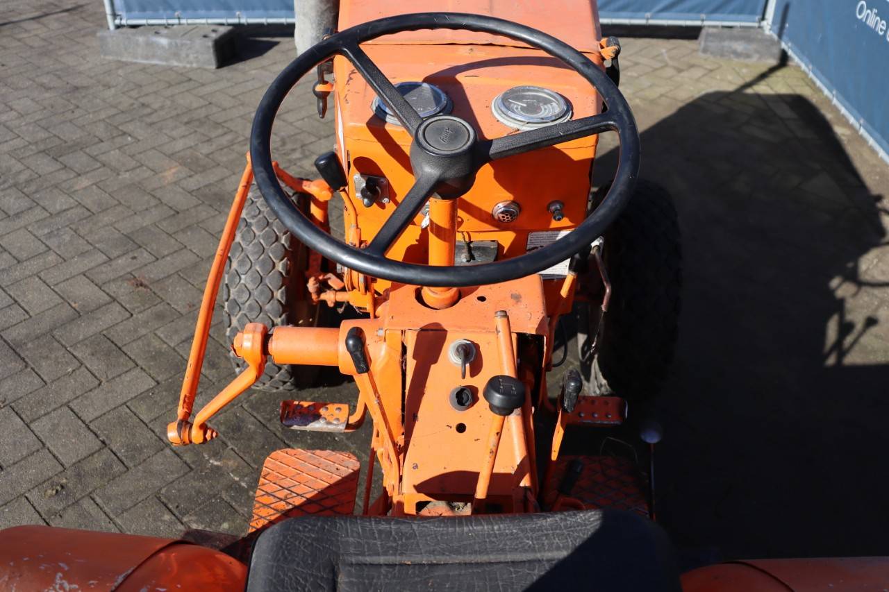 Mini traktorek Holder P60 Diesel 28 KM aukcja | AuctionPort